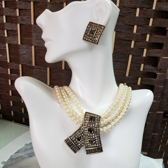 Heidi Daus | Jewelry | Heidi Daus Statement Pearl And Rhinestone ...